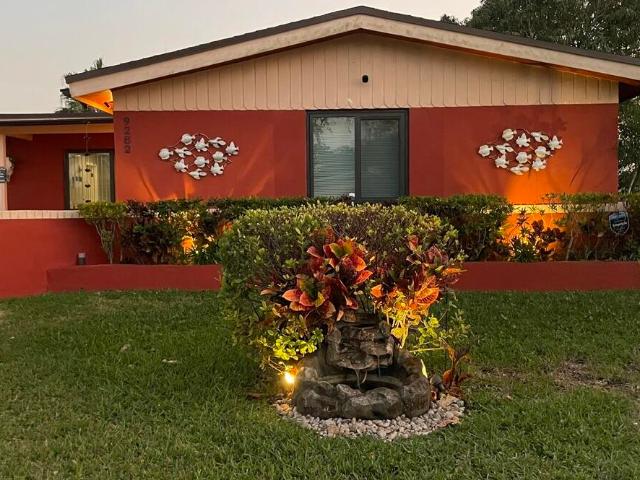 9282 NW 24th Pl, Sunrise, FL 33322 | Compass