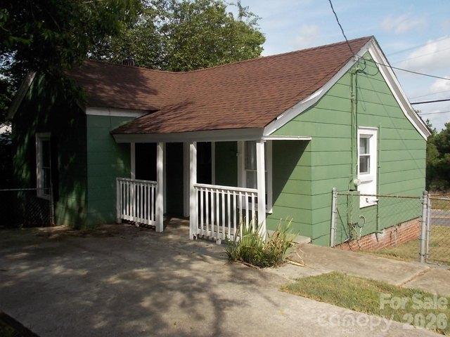 928 10th St, Lancaster, SC 29720