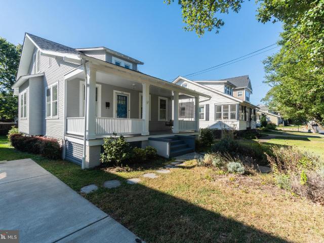 928 19th St S, Arlington, VA 22202 | MLS #VAAR2071 | Compass