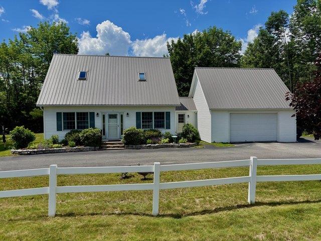 928 Bangor Rd, Ellsworth, ME 04605