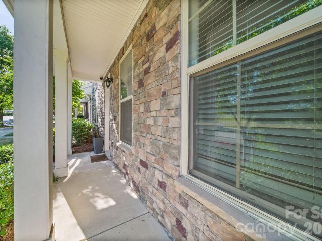 928 Bexton Street