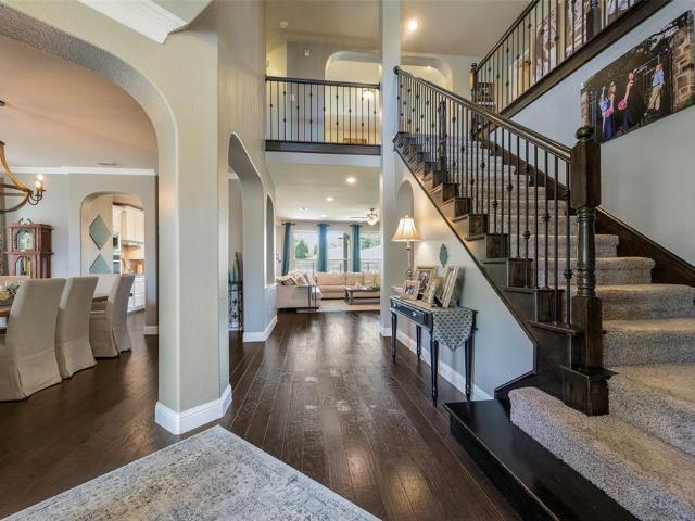 928 Bentley Drive