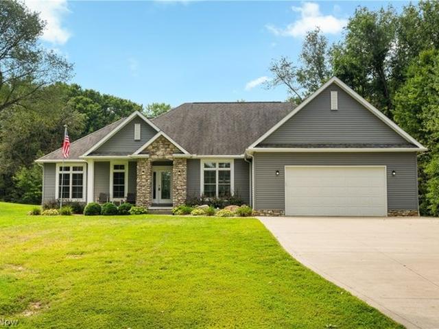928 Dunning Rd, New Franklin, OH 44614