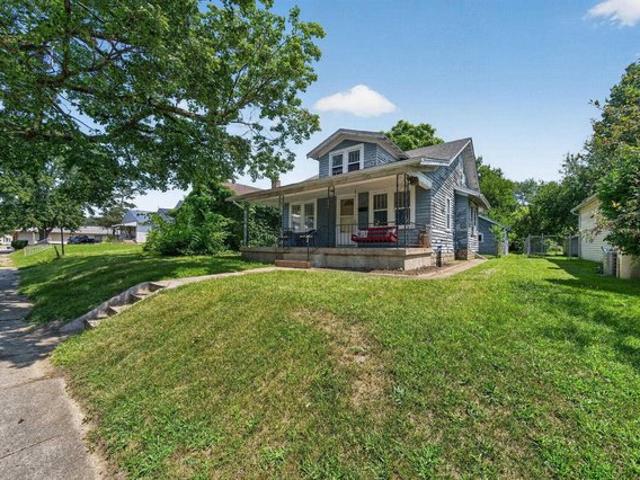 928 Oakland St, South Bend, IN 46615