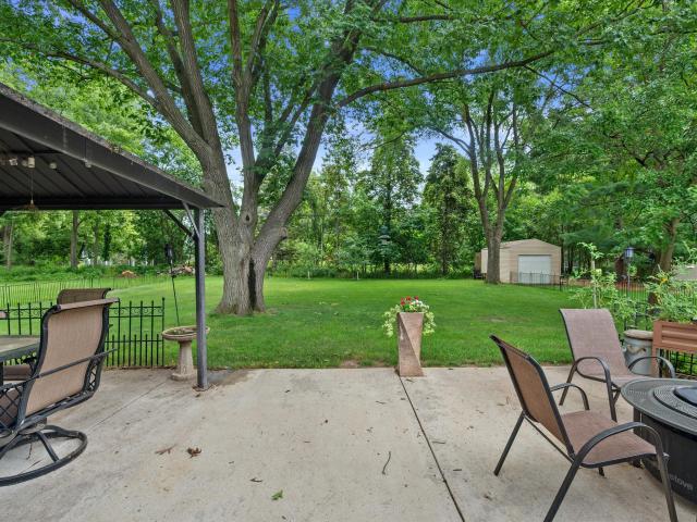 928 Mill Rd