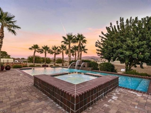 928 Santa Helena Ave, Henderson, NV 89002