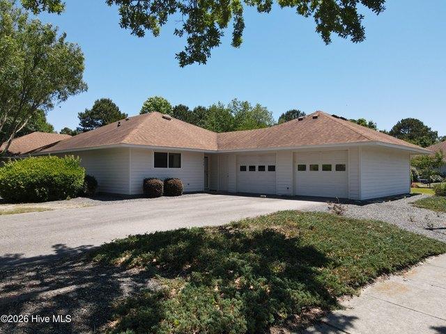 928 Summerlin Falls Ct, Wilmington, NC 28412