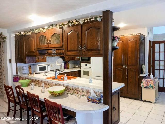 928 W 11th Street