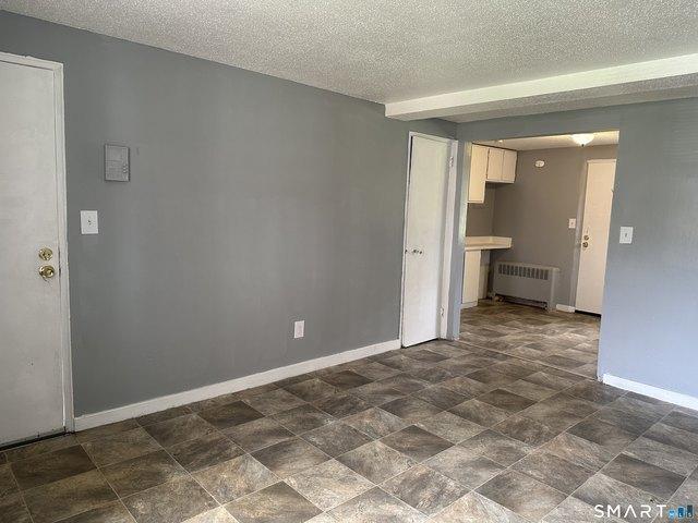 928 Wethersfield Ave Apt 2, Hartford, CT 06114