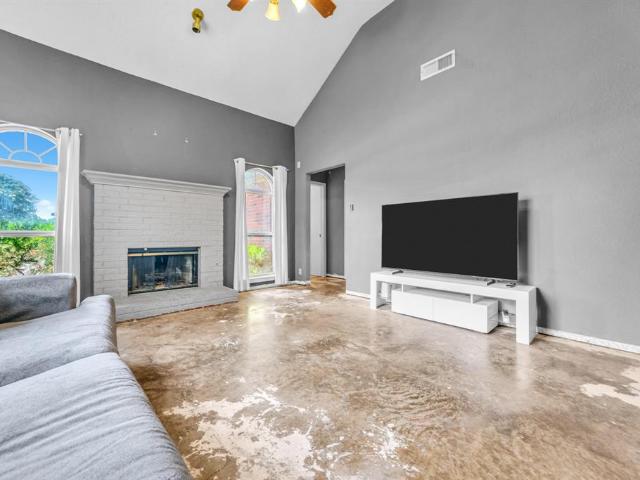 928 Winding Creek Drive