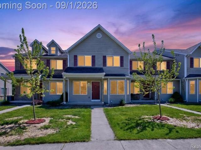 9295 Cedar Creek Ct, Swartz Creek, MI 48473