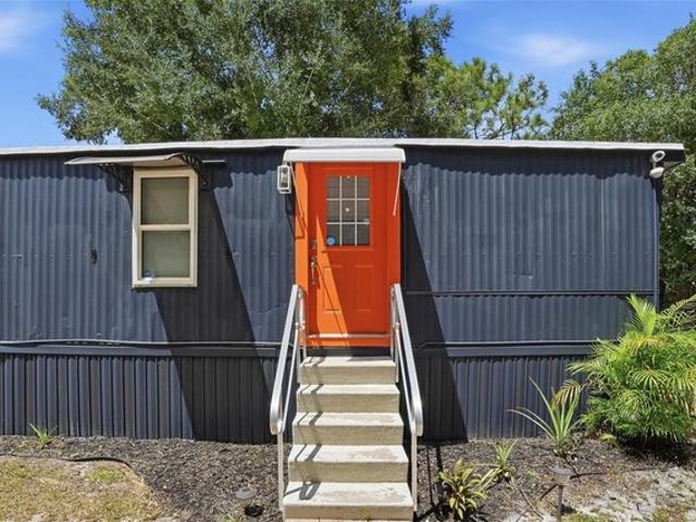 9295 Luna Dr, Saint Cloud, FL 34773