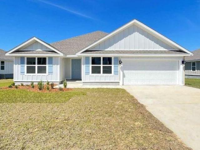 9295 Tara Cir, Milton, FL 32583