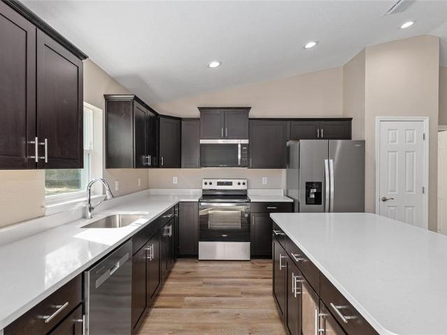 9299 N Hunter Way, Dunnellon, FL 34433 | MLS #OM716339 | Compass