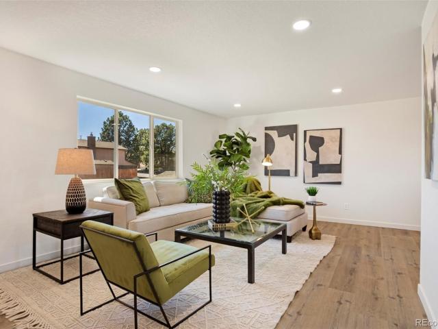 9299 W Weaver Drive