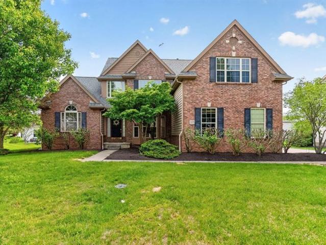 9293 Hampshire Ct, Powell, OH 43065