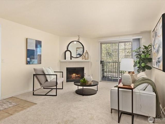 929 3rd Ave Apt F301, Kirkland, WA 98033