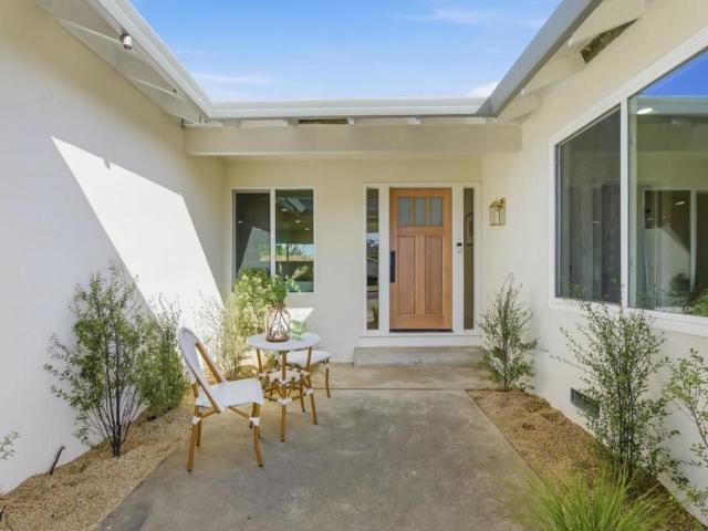 929 Constitution Drive