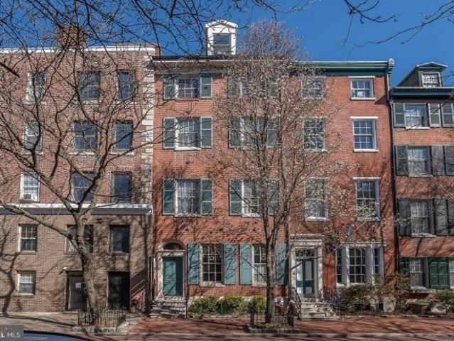 929 Clinton St #1F, Philadelphia, PA 19107