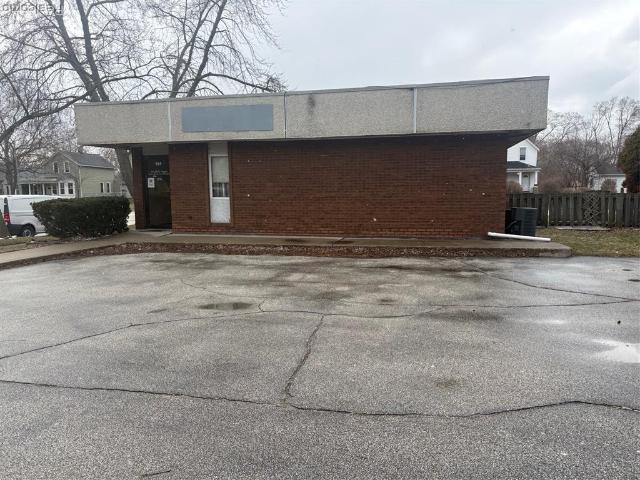 929 Division Street