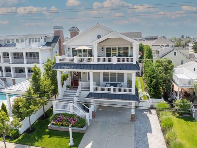 929 Dune Dr, Avalon, NJ 08202