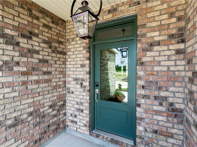 929 Laurel Oaks Drive