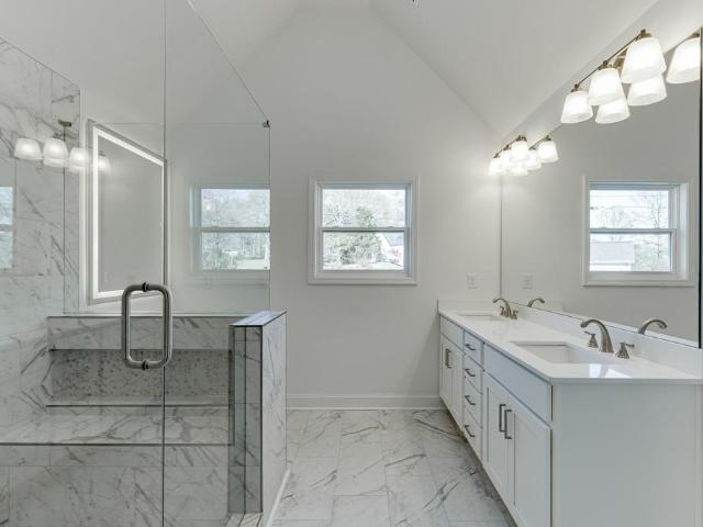 929 Lakeview Dr, Commerce, GA 30529 | MLS #7794