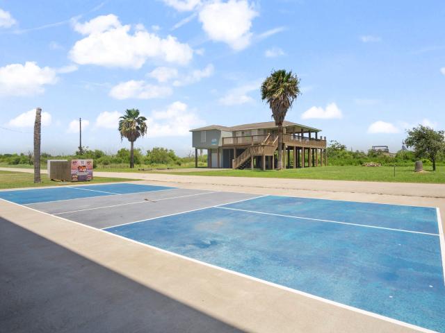 929 Magnolia Lane