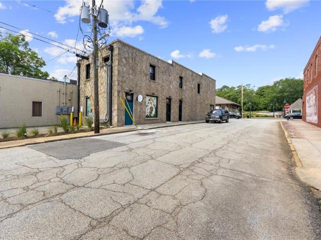 929 Main Street