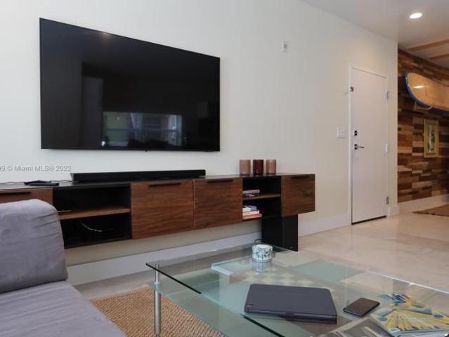 929 Michigan Ave #3 Miami Beach, FL 33139