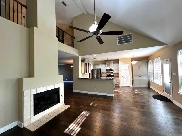 929 N Horton St, La Grange, TX 78945 | MLS #3117 | Compass