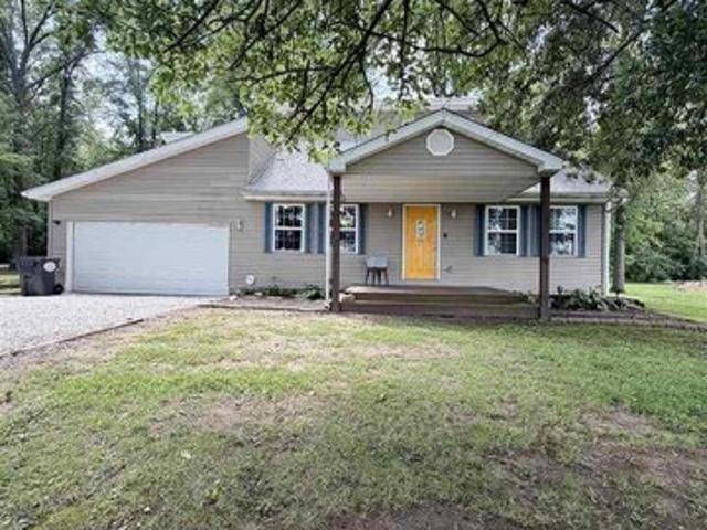 929 N Ohio St, Shelburn, IN 47879