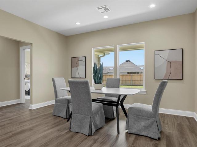 929 Northern Dancer Dr, Hewitt, TX 76643 | MLS #21233