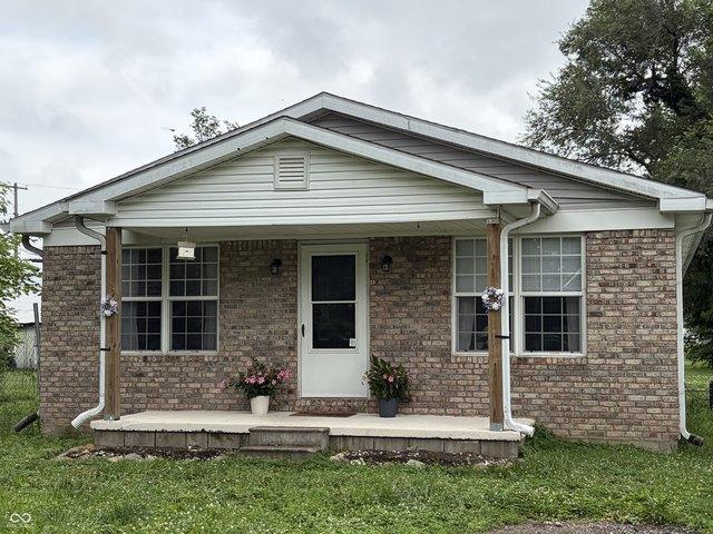 929 S Grant St, Martinsville, IN 46151
