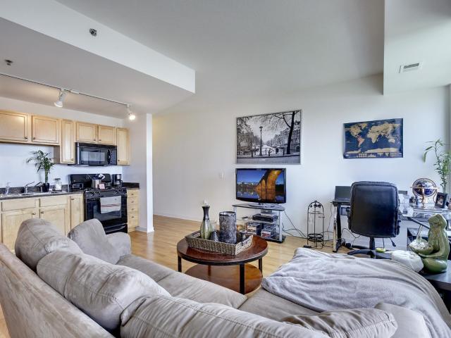 929 Portland Avenue # 809