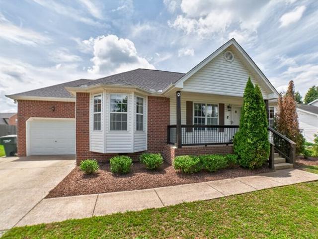 929 Pebble Beach Cir, Mount Juliet, TN 37122