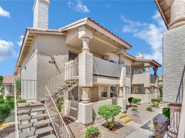 929 Rockview Dr Unit 202, Las Vegas, NV 89128