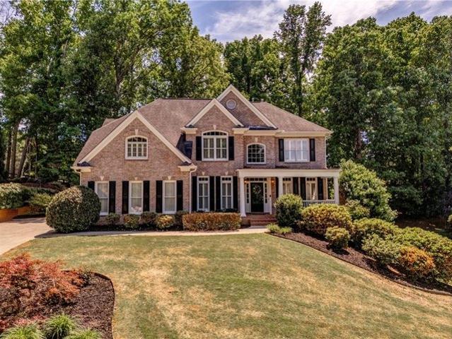 929 Ravenwood Way, Canton, GA 30115