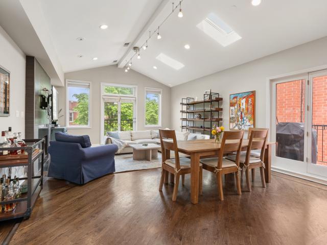 929 W George Street # 3