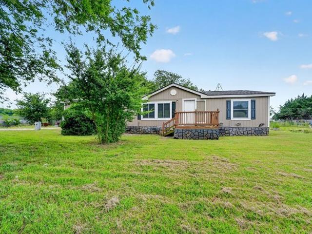 929 W Sterrett Rd, Waxahachie, TX 75167