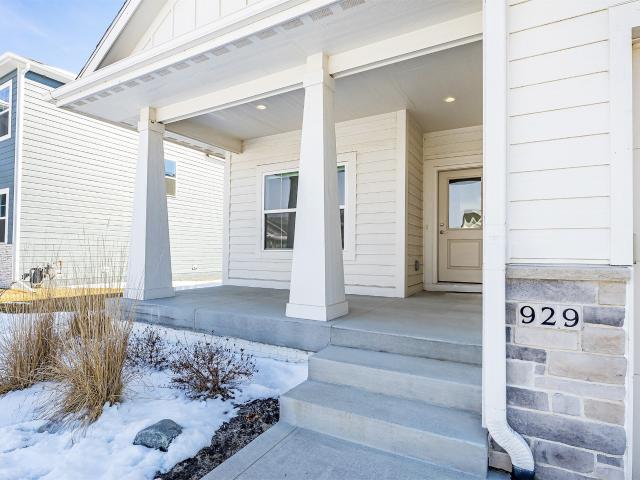 929 Wolf Creek Drive