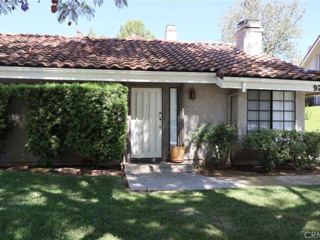 929 Thistlegate
