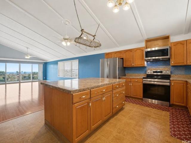 92 528 Uhiuala St, Kapolei, HI 96707
