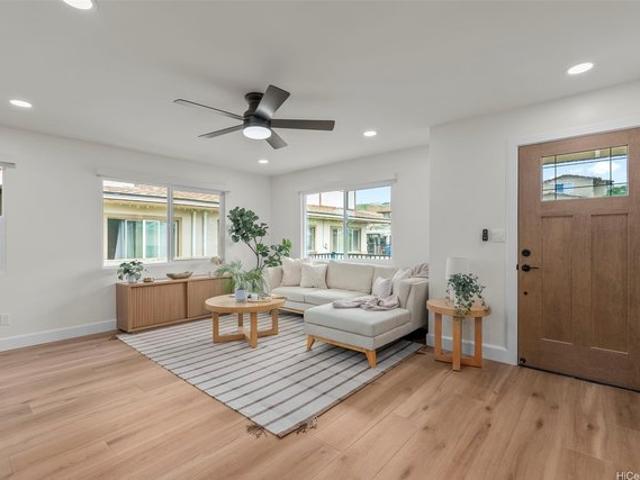 92 695 Paakai St, Kapolei, HI 96707