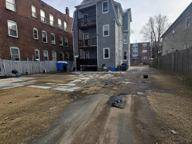 92 94 Chadwick Ave, Hartford, CT 06106 | MLS #24152 | Compass
