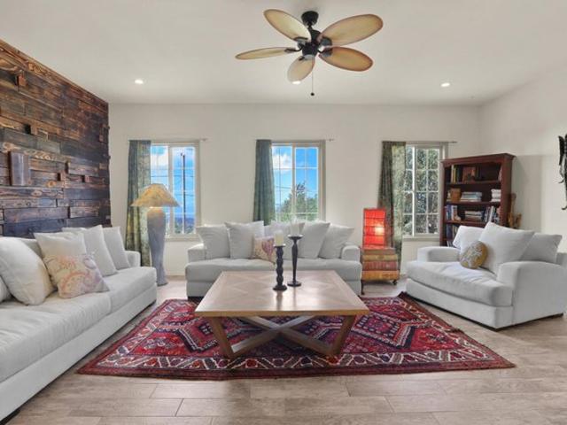 92 1769 Keaka Pkwy, Ocean View, HI 96737