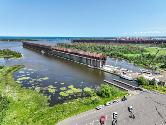 92 30th Ave E, Superior, WI 54880