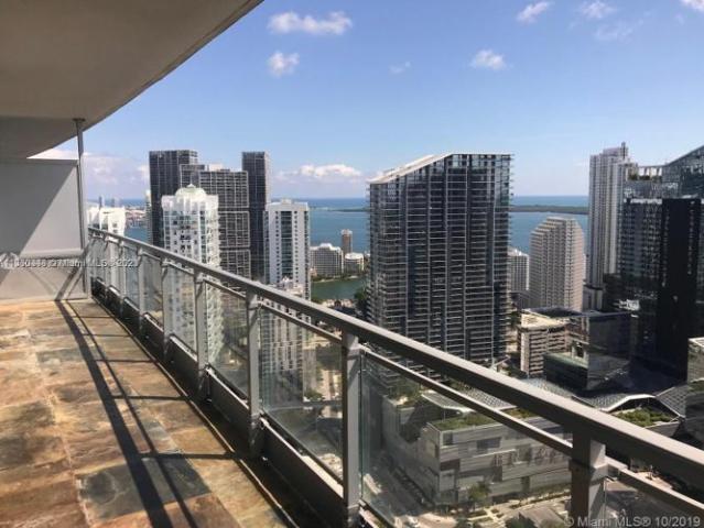 92 3rd St SW #4804, Miami, FL 33130