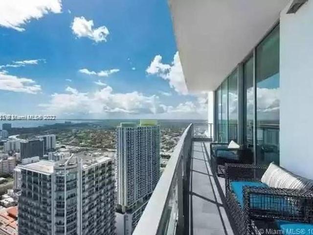 92 3rd St SW #5104, Miami, FL 33130