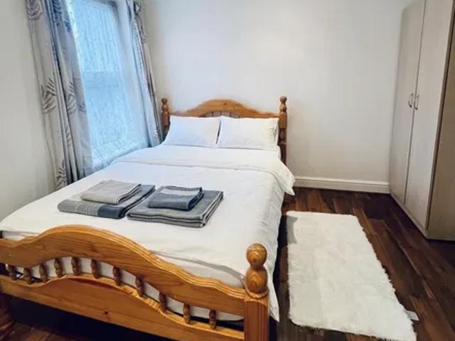 92 Woolwich Road, London, SE10 0LE, United Kingdom | Room for rent #167693961 | Rentberry